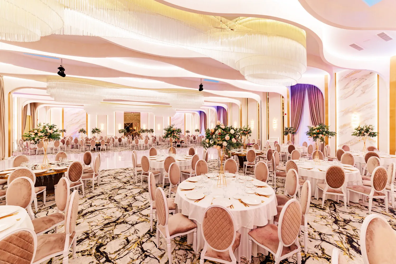 Oferta nunta Brasov - Sala de evenimente | 3 Stejari Brasov